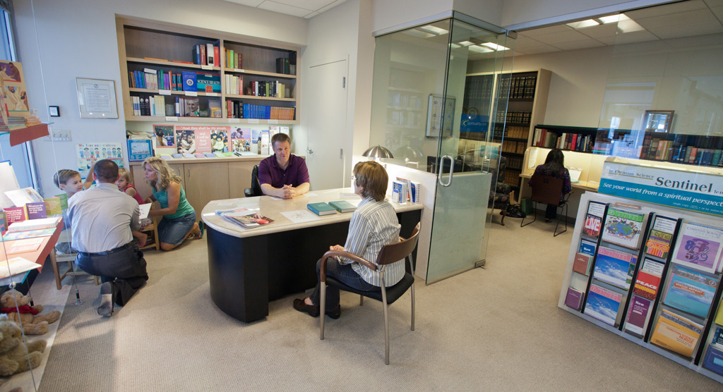 Rest/Study/Library for Travelers | Christian Science Reading Room